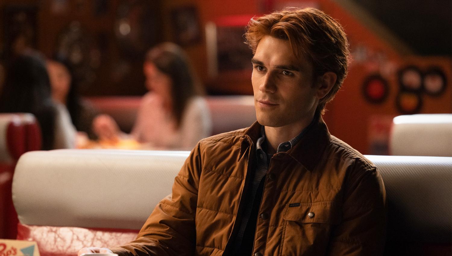 Riverdale 7x01: le Immagini dell'Episodio, "Don't Worry Darling"